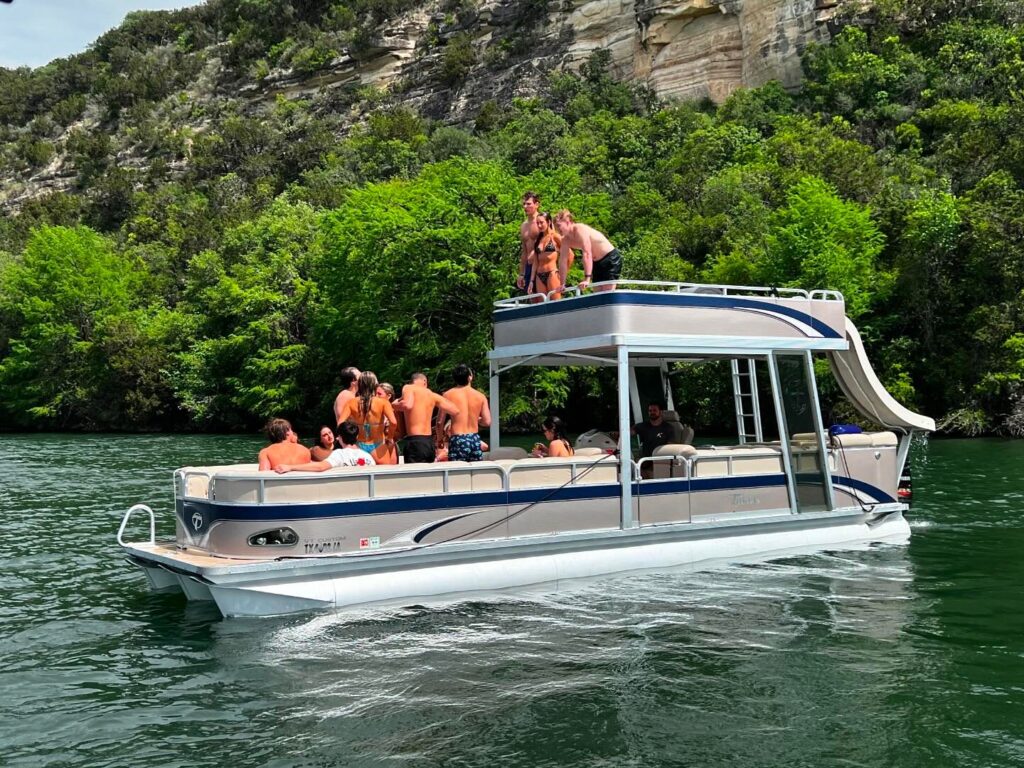 Austin Pontoon Boat Rental - Big Tex Boat Rentals